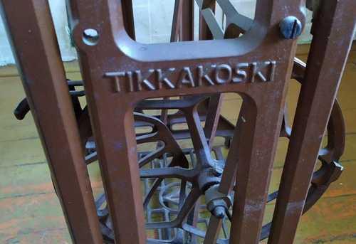 Tikka (стол с педалью)