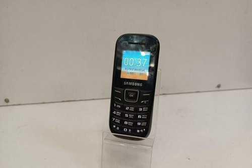 Мобильный телефон Samsung GT-E1200R
