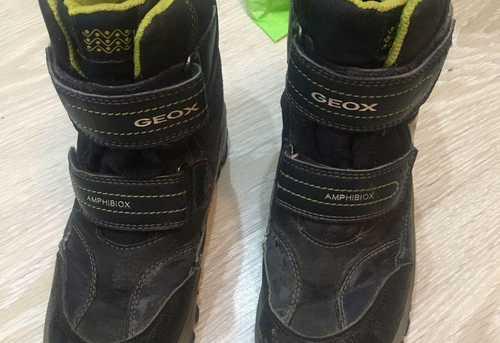 Ботинки geox 32