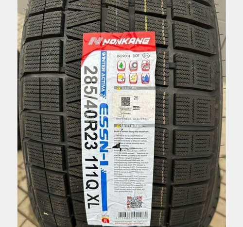 Nankang ESSN-1 285/40 R23 111Q