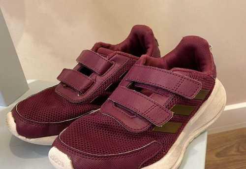 Кроссовки Adidas 32