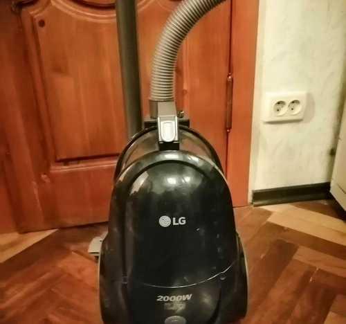 Пылесос LG 2000w на запчасти