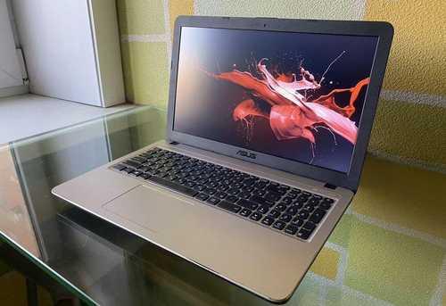 Asus Laptop / Core i7-7020U / MX 110 / FHD