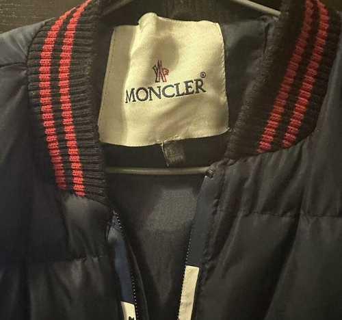 Бомбер на мальчика Moncler