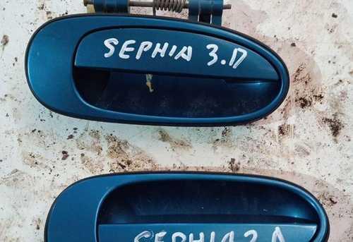 Ручка двери задняя левая правая Kia sephia 2