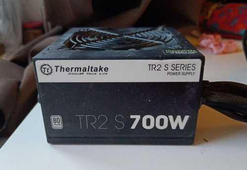 Блок питания Thermaltake TR2 S 700W TRS-0700P-2