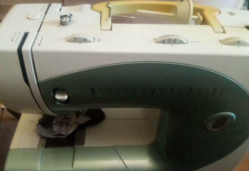 Швейная машина bernette 1065