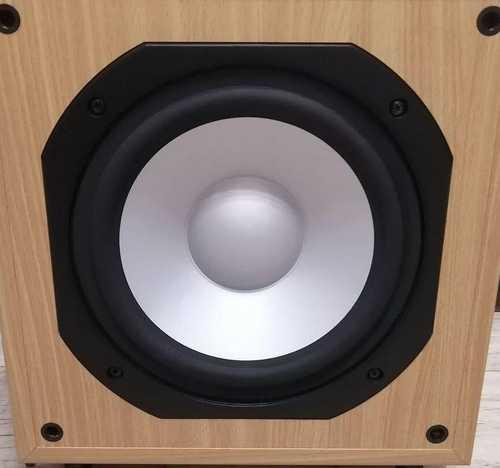 Сабвуфер Monitor Audio FB110