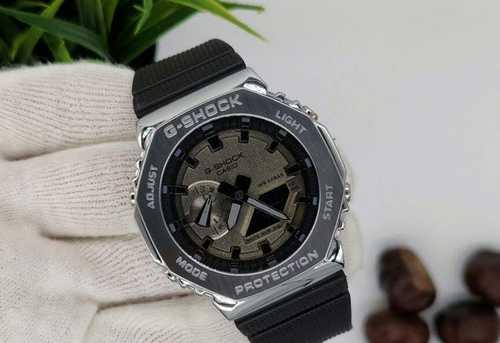 Часы Casio G-Shock GM-2100