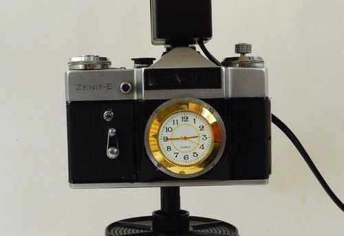 Фотоаппарат- светильник с часами