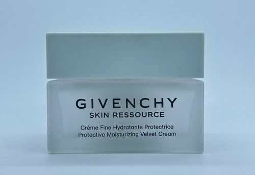 Givenchy Skin Ressource Velvet Cream