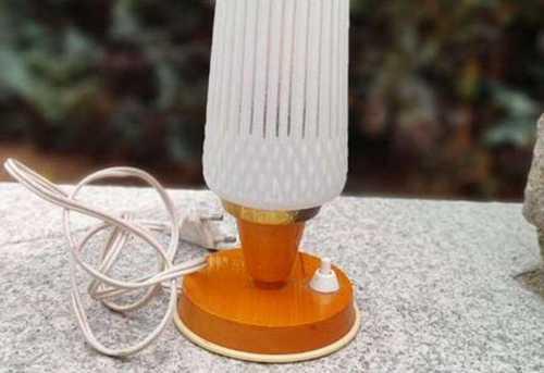 Лампа настольная ГДР