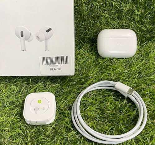 Беспроводные наушники Apple AirPods Pro White (MW