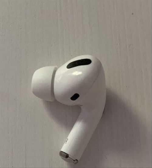 Шипит правый наушник airpods pro