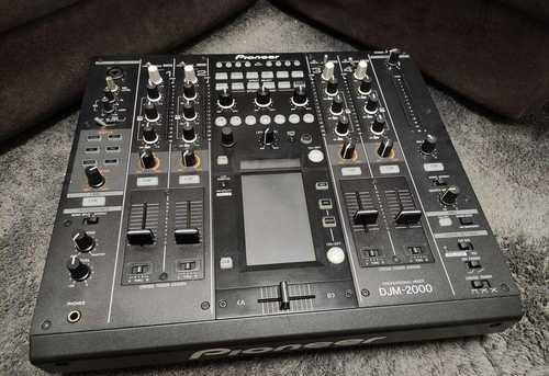 Dj контролер Pioneer DJM-2000