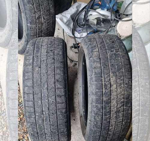 Bridgestone Blizzak VRX2 205/60 R16