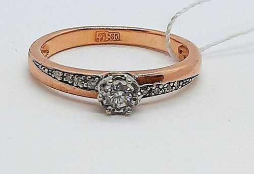 Золотое кольцо 17р с бриллиантами