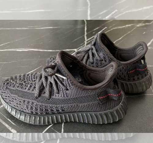 Кросовки детские adidas yeezy boost 350