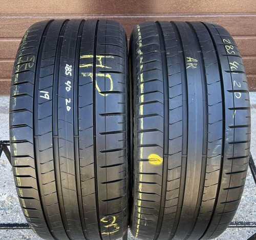 Pirelli P Zero PZ4 285/40 R20