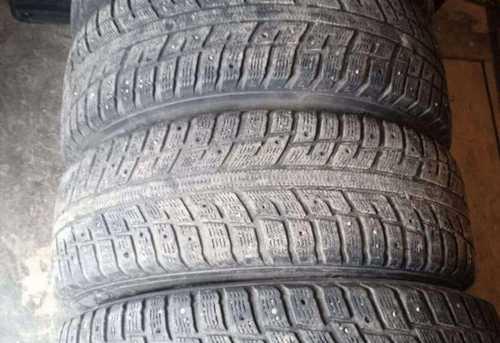 Kumho I'Zen KW31 235/65 R17