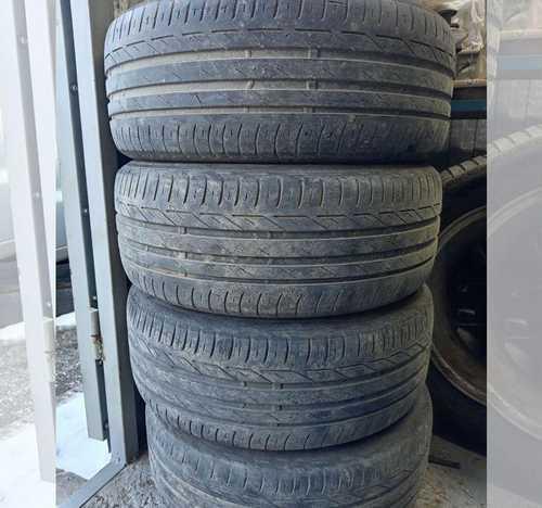 Bridgestone Turanza T001 195/50 R15 82V