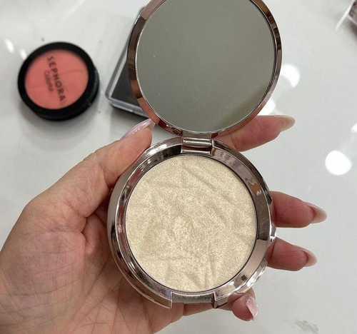 Becca хайлайтер vanilla quartz