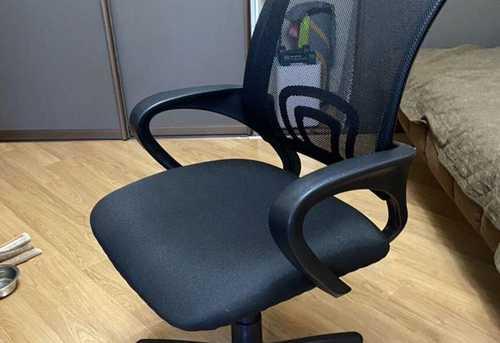 Компьютерное кресло (для дома или офиса)
