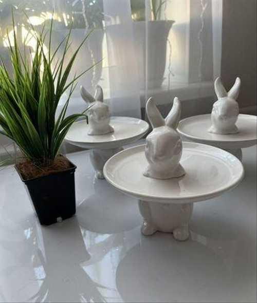 Посуда с зайцами (кроликами)