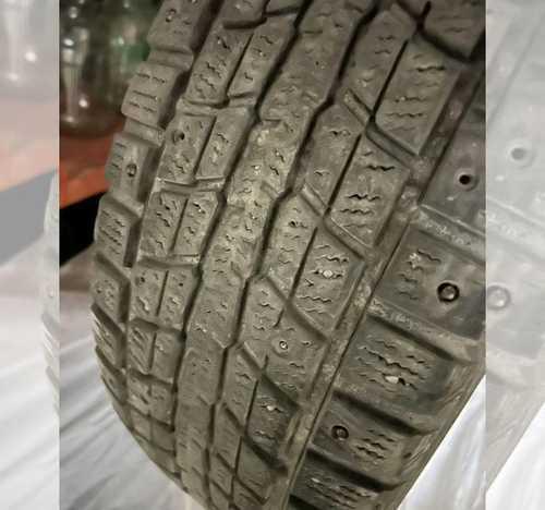 Dunlop SP Winter Ice 01 2.25/65 R17