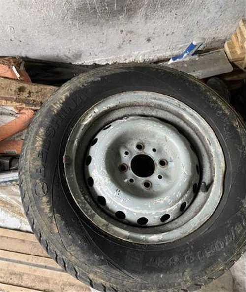 Bridgestone Blizzak VM-11 4/8.5 R14 24B
