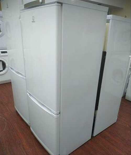 Холодильник Indesit SB15040