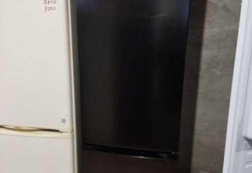 Холодильник dexp
