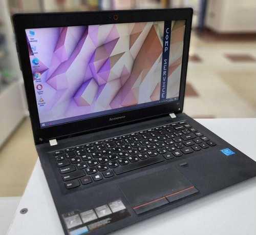 Ноутбук Lenovo 13.3" 4 ядра 4Gb SSD гарантия