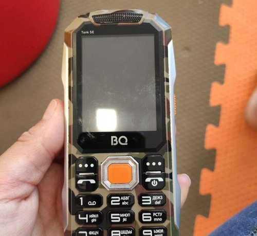 Кнопочный телефон BQ на запчасти