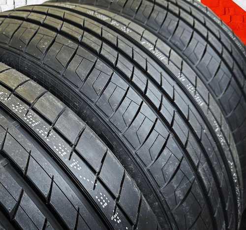 Kapsen RS26 275/40 R21 и 315/35 R21 100H