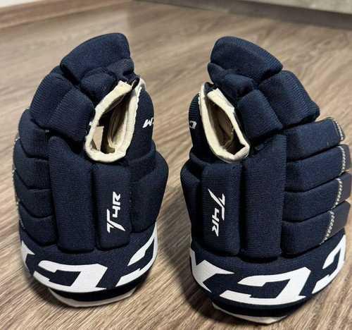 Краги ccm tacks 4-roll
