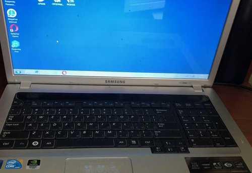 17.3" Ноутбук Samsung NP-R730-JT02RU