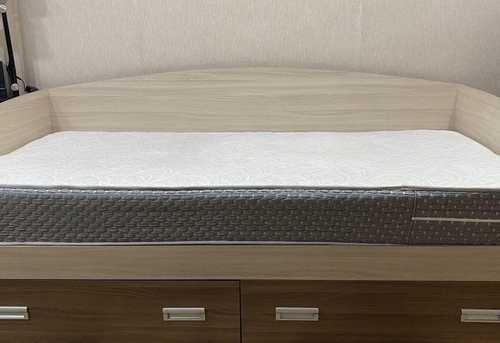 Кровать односпальная 90х200 с матрасом