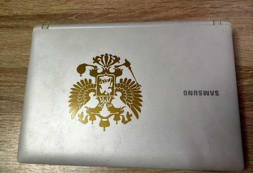 Ноутбук мини Samsung NP-N150 plus