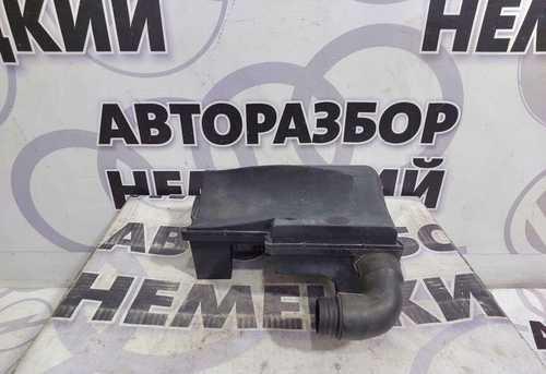 Корпус воздушногo фильтра Mercedes W168