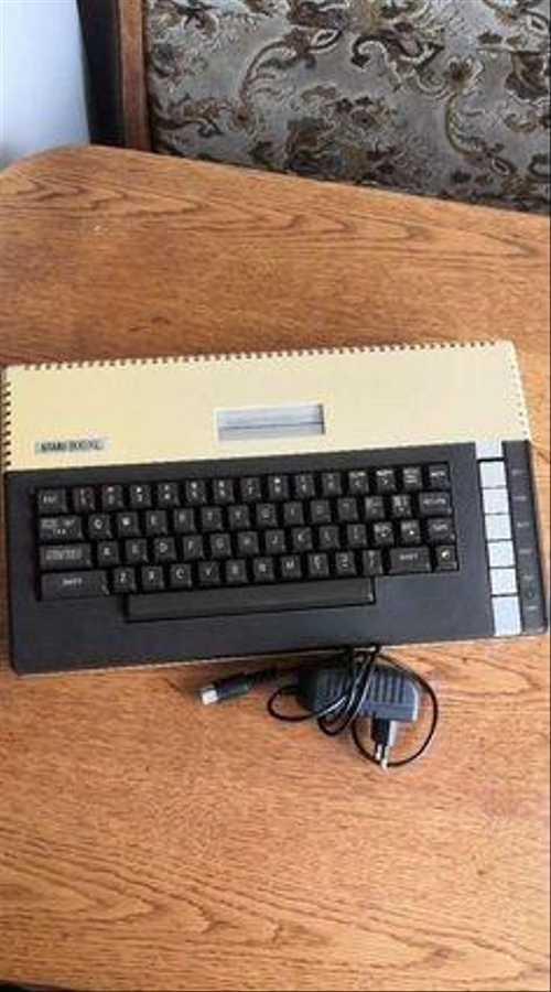 Компьютер Atari 800 xl