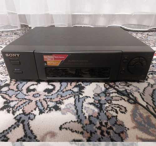 Видеомагнитофон Sony Cassette Recorder