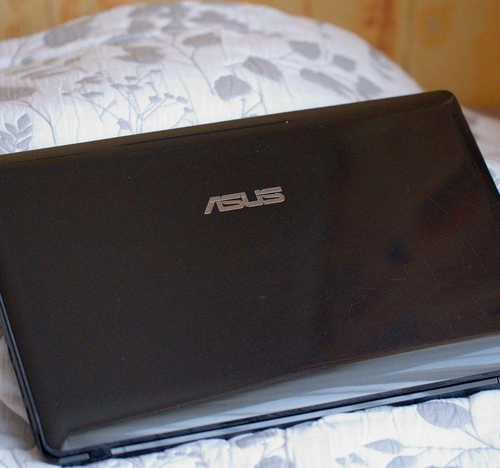 Asus K52J Core i7 820QM 8Gb SSD Plextor 128Gb