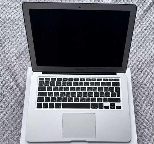 Apple macbook air 2017