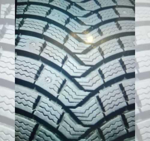 Michelin Latitude X-Ice North 2 225/60 R18