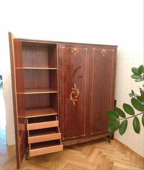 Старинный платяной шкаф Венгрия
