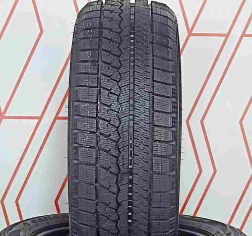 Sailun Ice Blazer Arctic 215/50 R17 91T