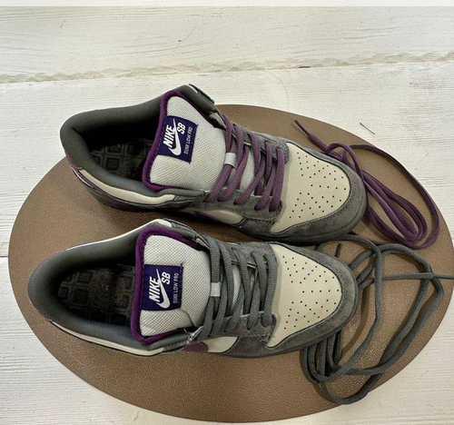 Nike sb dunk low pro purple pigeon