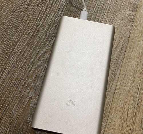 Пауэрбанк xiaomi 10000 mah бу