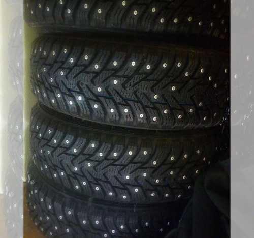 Nokian Tyres Hakkapeliitta 8 165/65 R14 32V